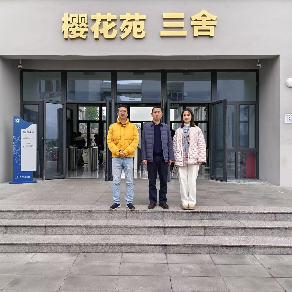 【综合新闻】建筑工程学院党总支书记深入南川校区宿舍开展走访慰问-建筑工程学院